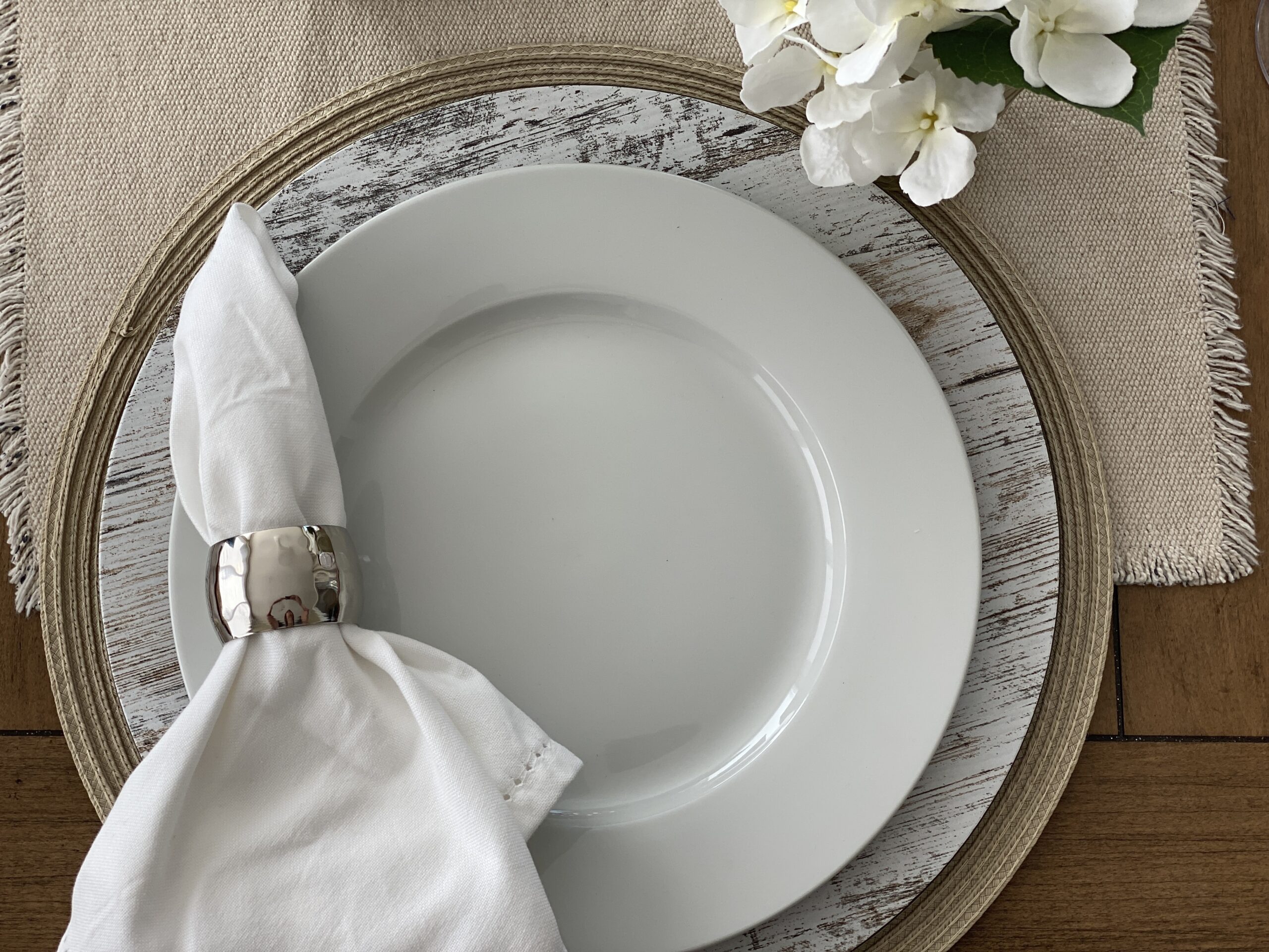 White Plates Are The Little Black Dress For Your Tabletop - Just Jill